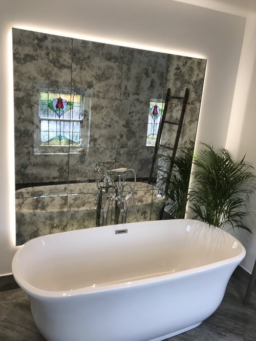 ANTIQUE MIRROR TILES – Retro Reflections